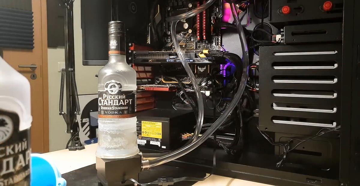 Blog - Youtuber ปิ๊งไอเดีย ประกอบ Gaming PC พลัง Vodka! | LIQ9